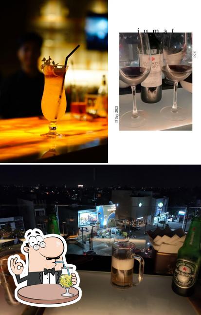 LIMA Rooftop Bar, Medan - Restaurant reviews