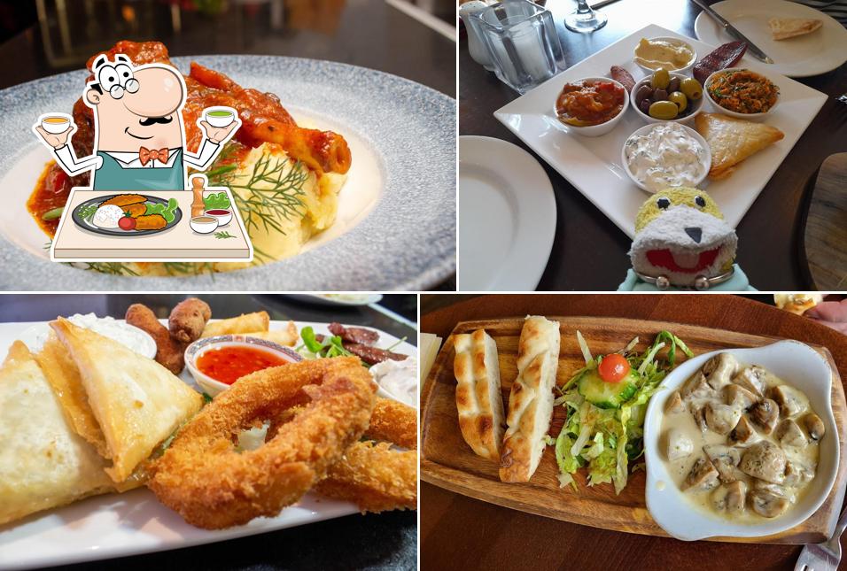 Istanbul Grill, 1-3 Gatley Rd in Cheadle - Restaurant menu and reviews