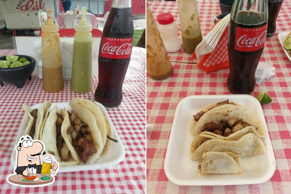 Tacos Gil restaurant, Monterrey, Av Lázaro Cárdenas 4206 - Restaurant ...