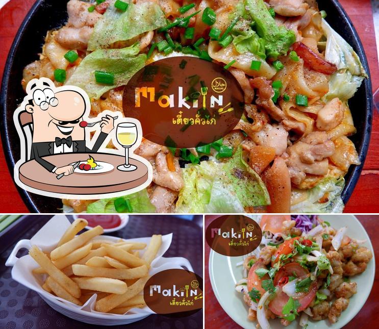 Makin เตี๊ยวคั่วไก่, Songkhla - Menú del restaurante, precios y reseñas