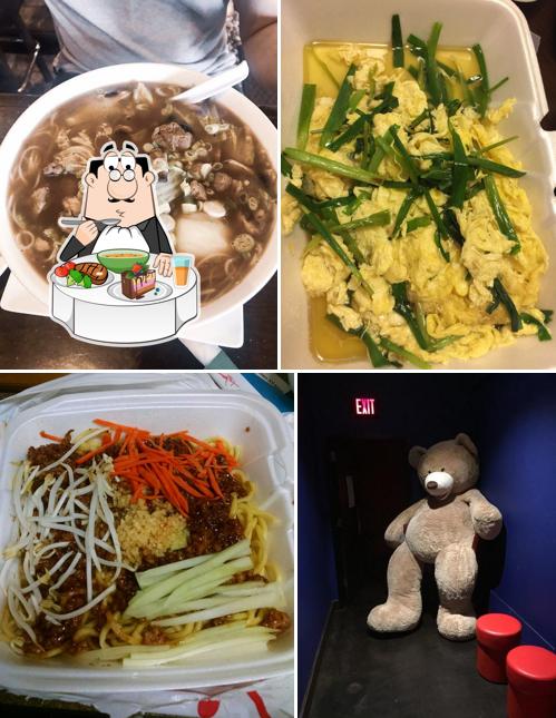 Jade Bar in Lawrence - Restaurant reviews