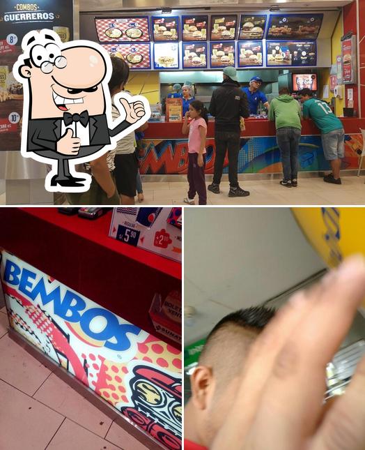 Bembos restaurant, Independencia, Plaza Norte - Restaurant reviews