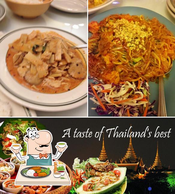 Touch of Thai 2, 102 W 2nd St in Rock Falls - Restaurant menu and reviews