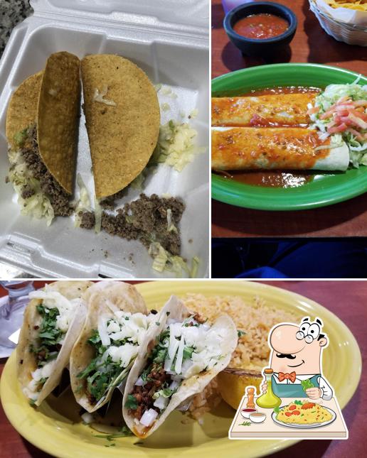 El Toro at the Fields in Champaign - Restaurant menu and reviews
