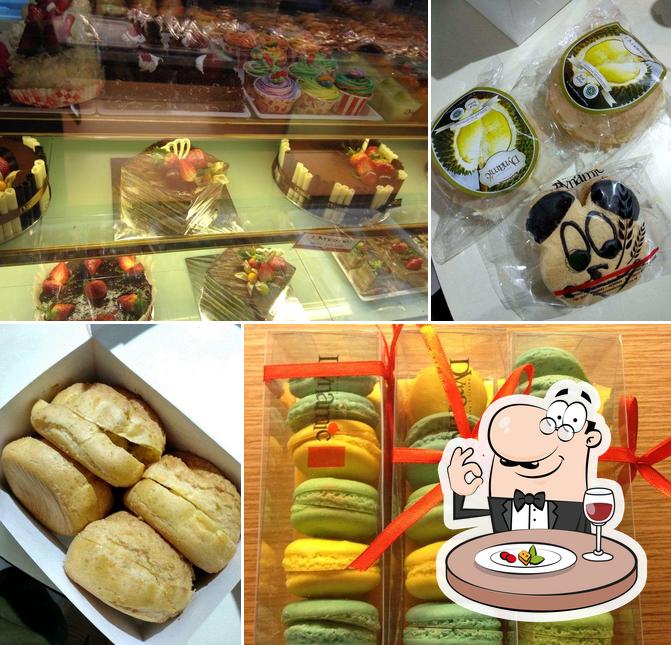 Dynamic, Bekasi - Restaurant menu, prices and reviews