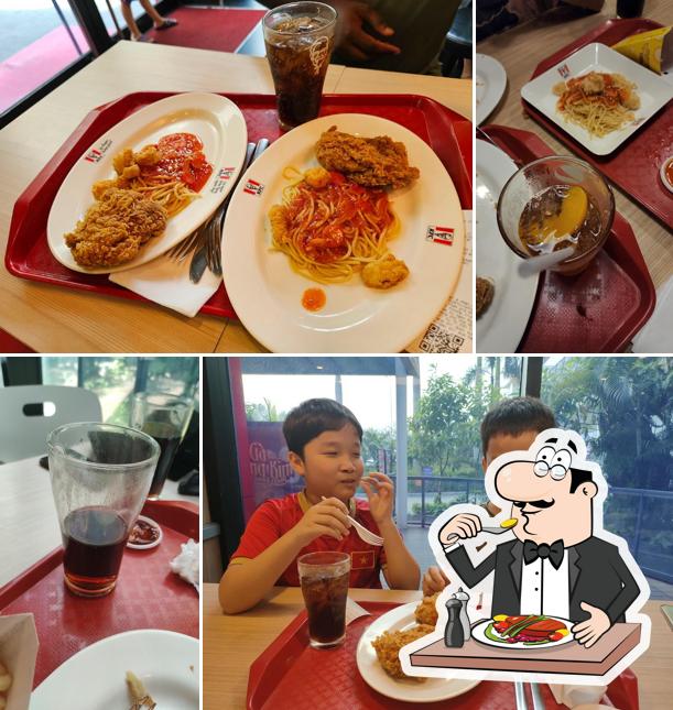 KFC Aeon Mall Long Bien, Hanoi - Restaurant menu, prices and reviews