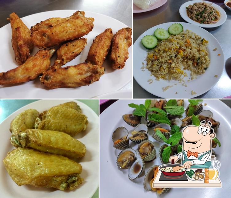 Tha Chang Grilled Chicken restaurant, Bangkok - Restaurant reviews