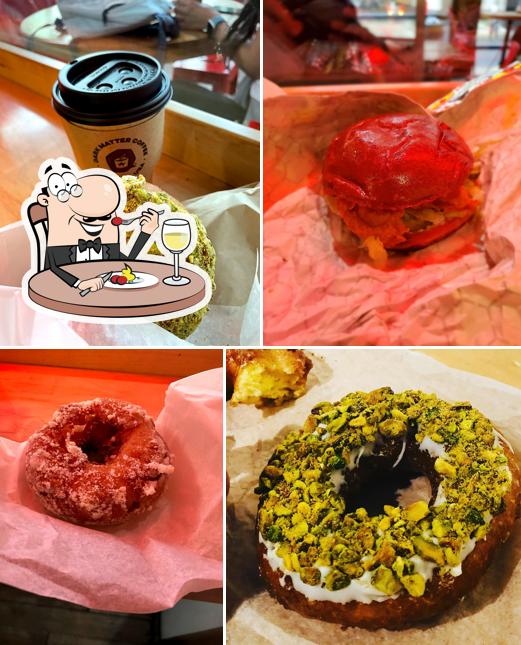 Do-Rite Donuts & Chicken, Chicago, Grand - Restaurant menu, prices and ...