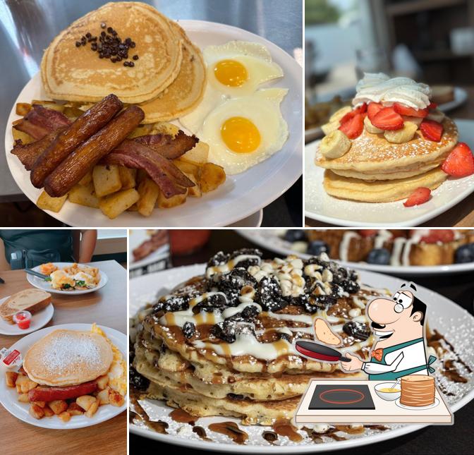 Stacked Pancake & Breakfast House Mississauga, Mississauga - Restaurant ...