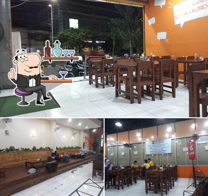 OTI Fried Chicken Majapahit, Semarang - Restaurant menu, prices and reviews