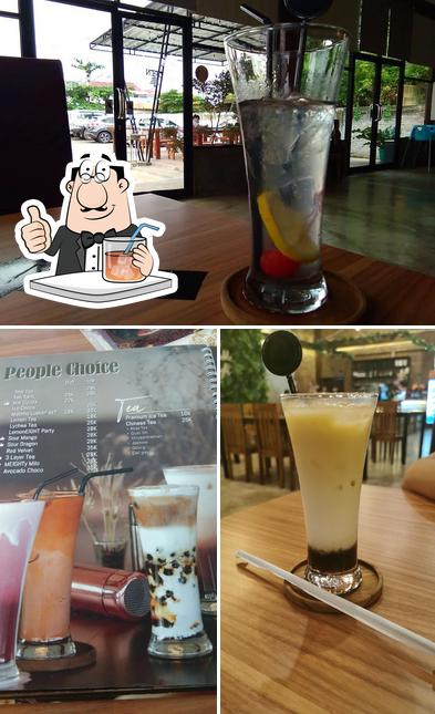 Double Eight Restaurant, Cafe & Coffee, Bandar Lampung - Restaurant reviews