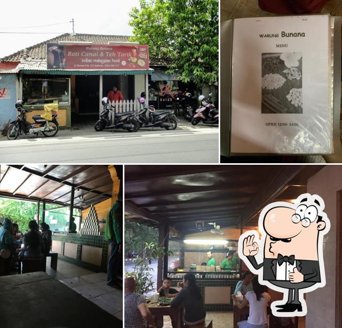 Roti Canai & Teh Tarik cafe, Kuta Selatan, Jl. Uluwatu II No ...