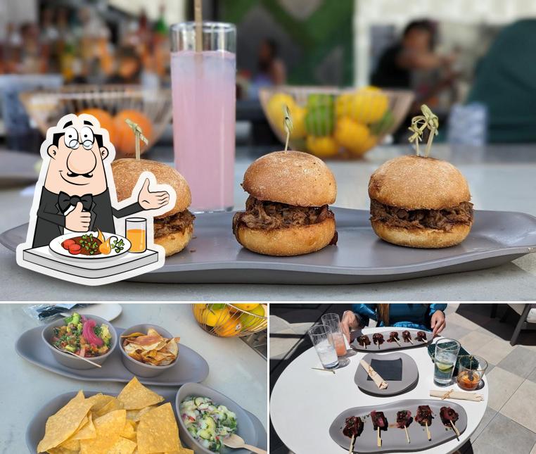Aura Rooftop, Charlotte - Restaurant menu, prices and reviews