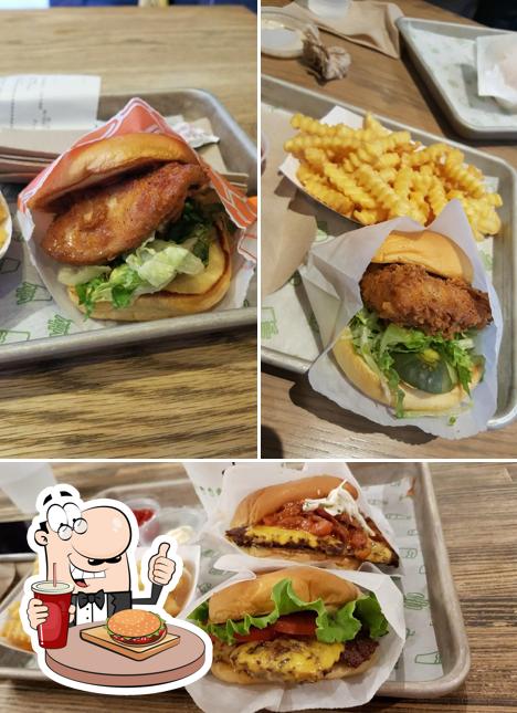 Shake Shack Fulton Transit CTR (Manhattan), 200 Broadway, Space LL2010 ...