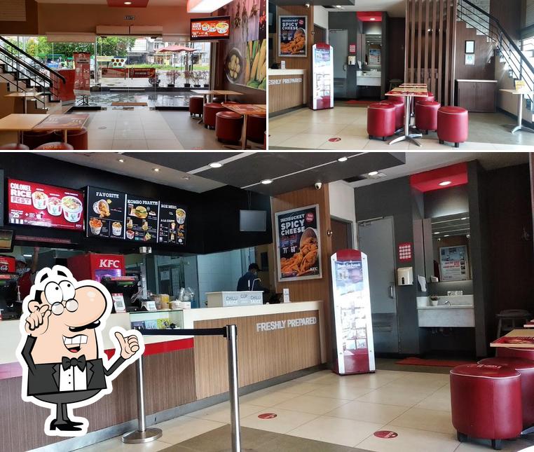 KFC Sungai Raya Dalam restaurant, Pontianak - Restaurant reviews