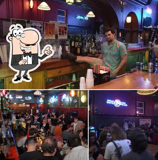 Gabby's Bar & Lounge, 179 E 3rd St in Winona - Restaurant reviews