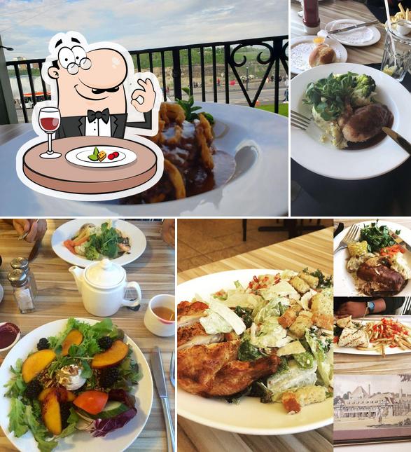 Queen Victoria Place Restaurant, 6345 Niagara River Pkwy in Niagara ...