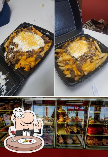 Arizona Donuts, 1583 S Avenue B in Yuma - Restaurant menu and reviews
