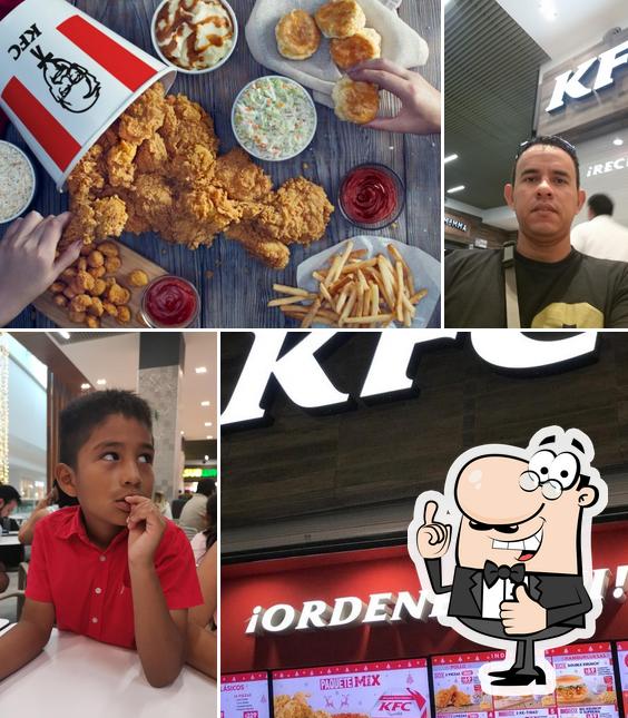 KFC Malecon Las Americas restaurant, Mexico - Restaurant reviews