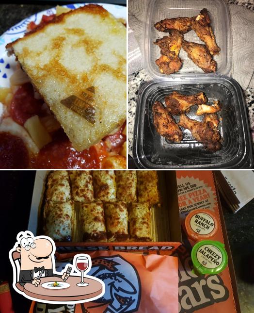 Little Caesars Pizza, 901 W 4th St in Reno - Restaurant menu and reviews