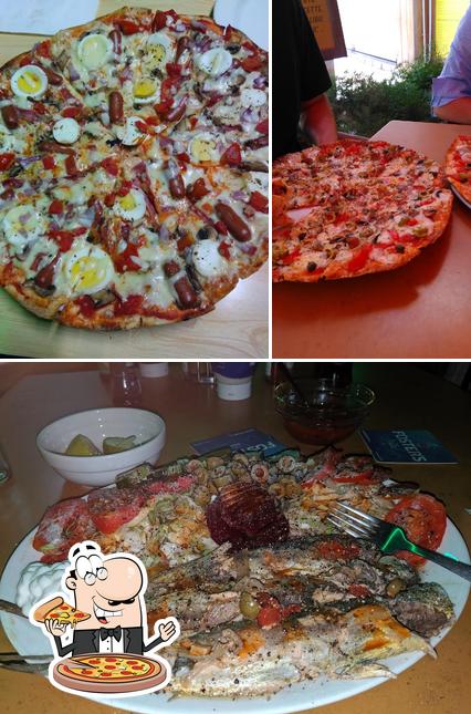 Jester Snack Bar, Pizzeria & Bottle Shop, Saint Paul's Bay - Restaurant ...