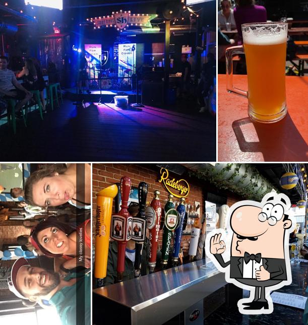 Sauf Haus Bier Hall & Garten in Washington - Restaurant reviews