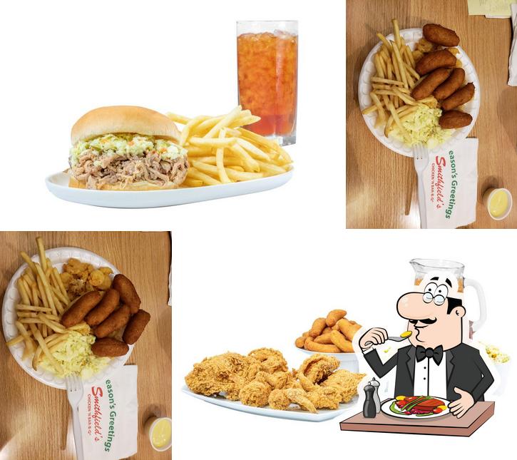 Smithfield's Chicken &BBQ in Wilson - Restaurant menu and reviews