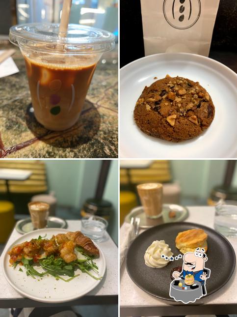Trois Cafe Central Building, Hong Kong - Restaurant menu, prices and ...