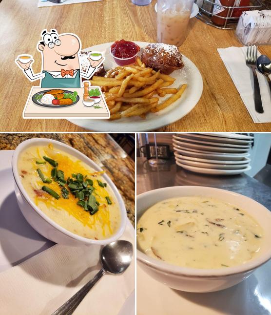 Crestline Cafe, 23943 Lake Dr in Crestline - Restaurant menu and reviews