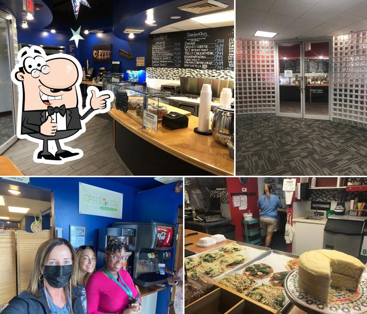 Fresh Box Cafe in Fort Lauderdale - Restaurant menu and reviews