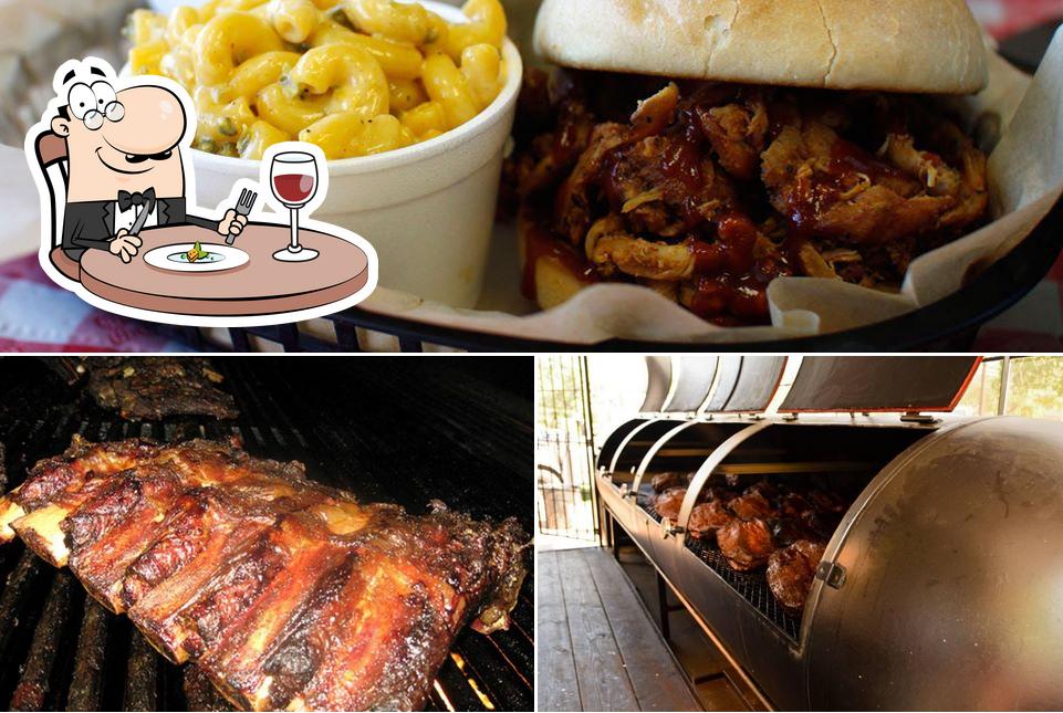 Bohog BBQ Pit in Charleston