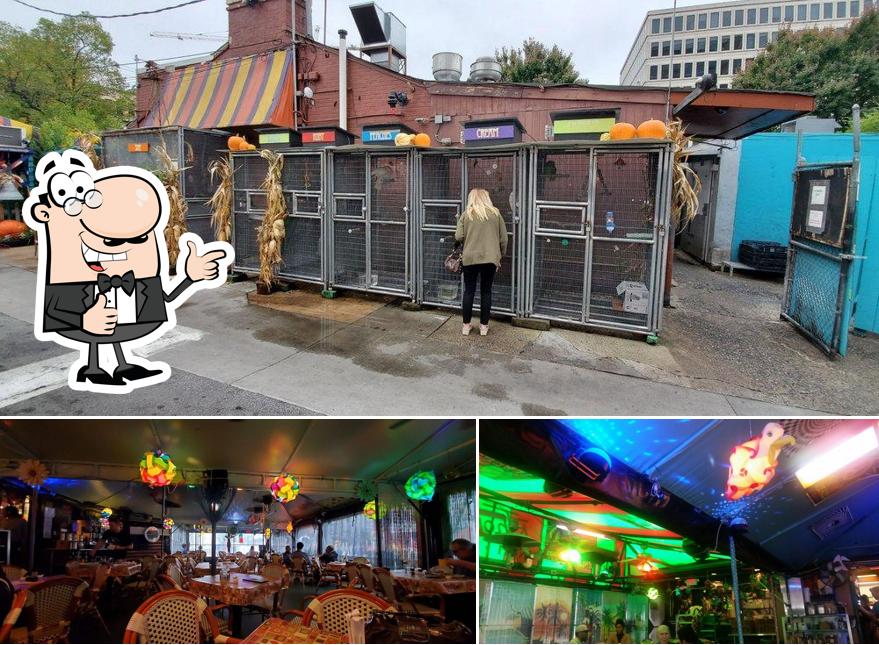 R. Thomas Deluxe Grill in Atlanta - Restaurant menu and reviews