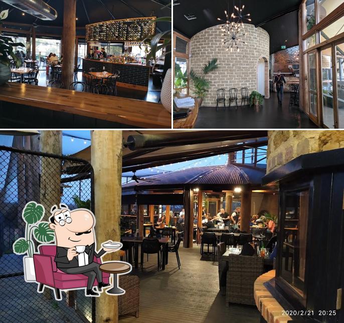 Plenty Views Bar Restaurant, Plenty - Restaurant menu, prices and reviews