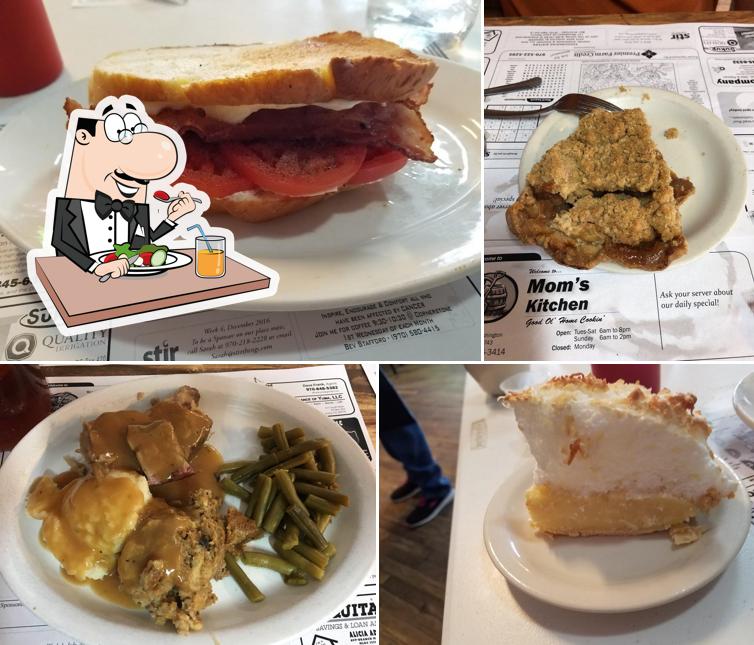 Mom's Kitchen Cafe, Otis - Restaurant menu, prices and reviews