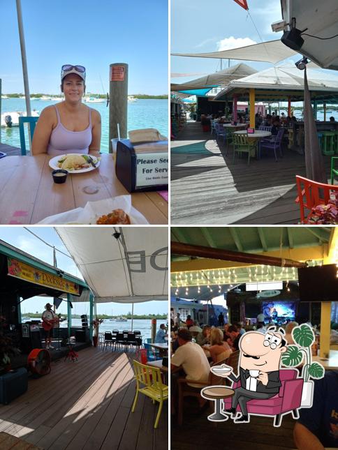 Dockside Boot Key Harbor, Marathon - Restaurant menu, prices and reviews