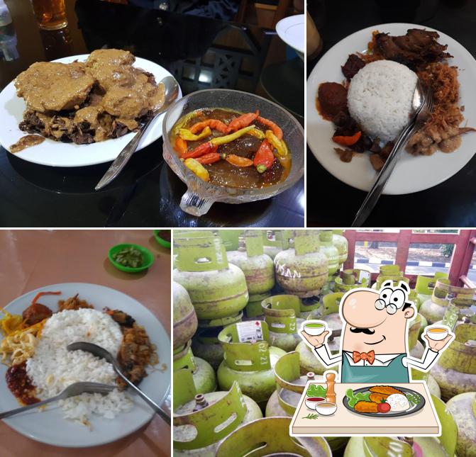 Happy Suzy restaurant, Surabaya, Jl. Diponegoro No.111 - Restaurant ...