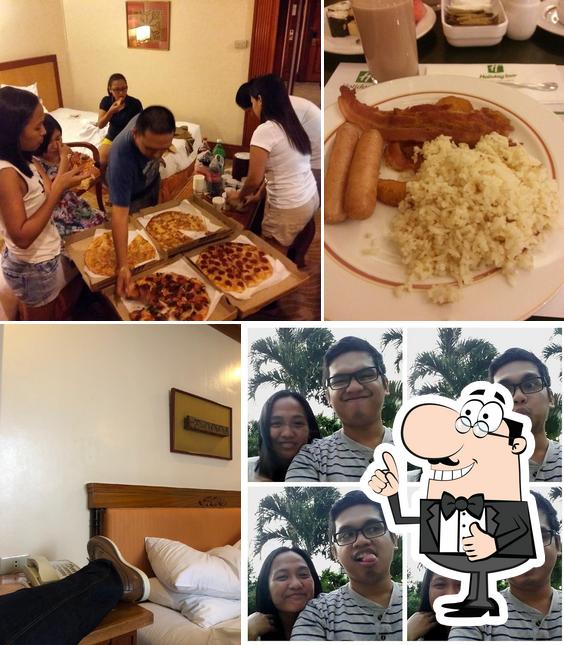 The Restaurant. Holiday Inn, Pasig, Galleria Ortigas