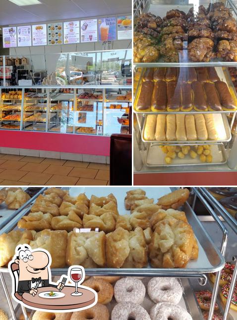 BoSa Donuts in Queen Creek - Restaurant menu and reviews