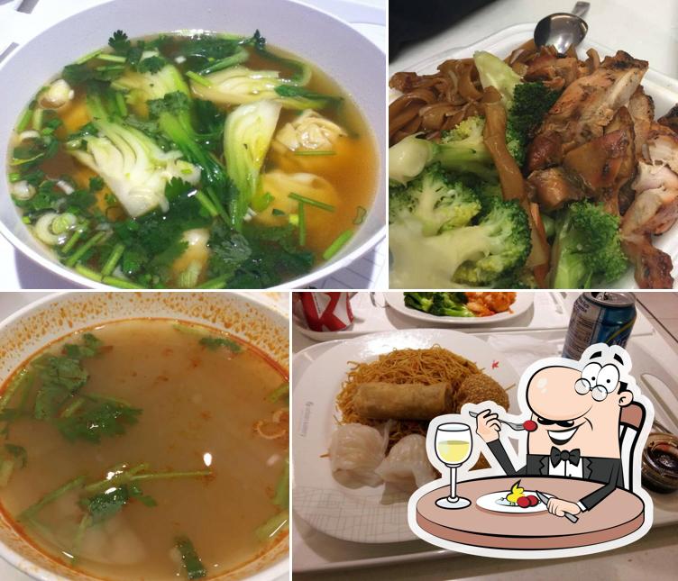 Ruby Thai, Toronto, Dundas - Restaurant menu, prices and reviews