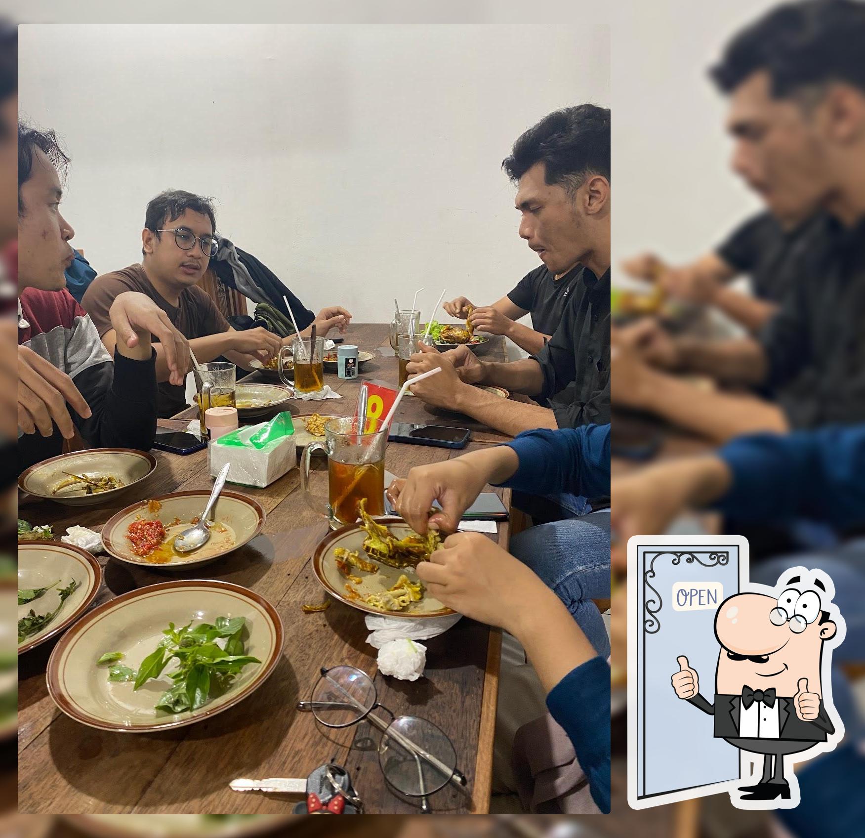 Bebek & Ayam Kampung MAS BUDI restaurant, Pecangaan - Restaurant reviews