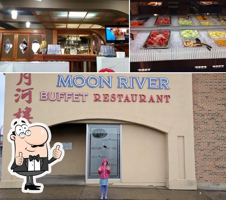 Moon River Restaurant in Lethbridge - Restaurant menu and reviews