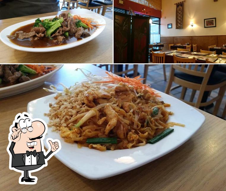 Golden Tusk Thai Cuisine in Battle Ground - Restaurant menu and reviews