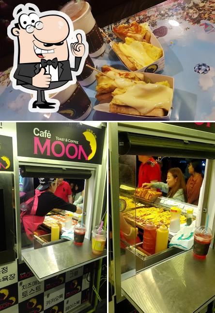 Cafe Moon, Busan, 712-2 Songjeong-dong - Restaurant reviews