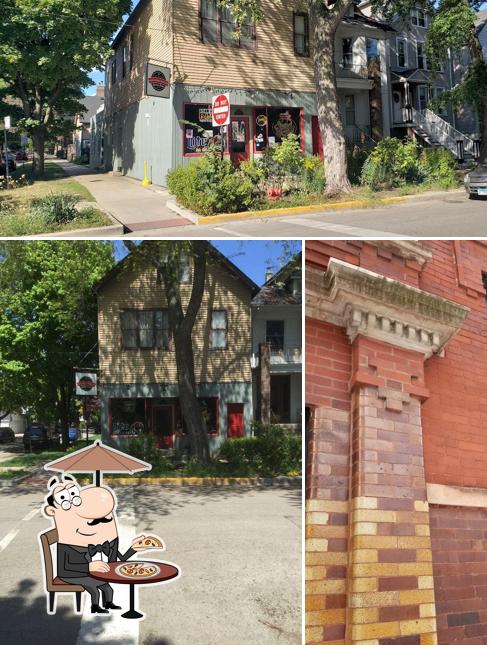 Side Street Saloon, Chicago - Restaurant menu, prices and reviews