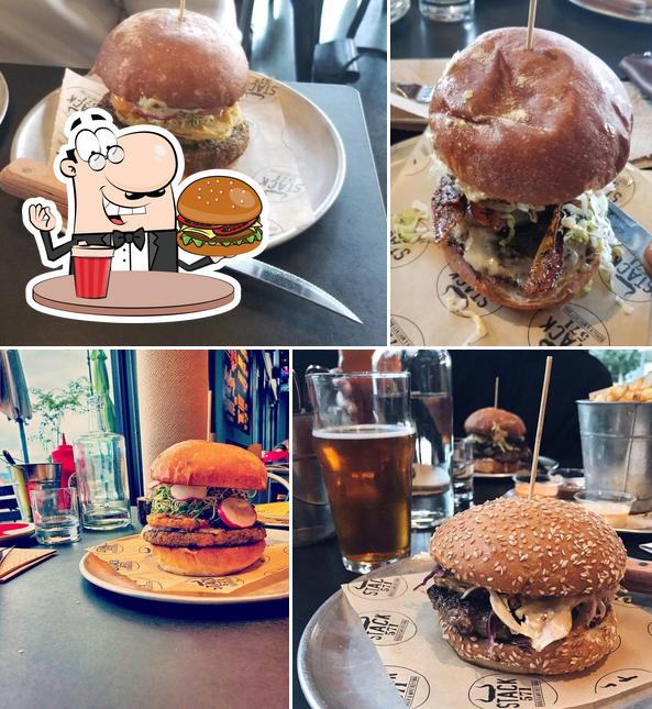 Stack 571 Burger And Whiskey Bar in Tacoma - Restaurant menu and reviews