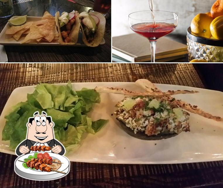 The Tuck Room in Houston - Restaurant menu and reviews