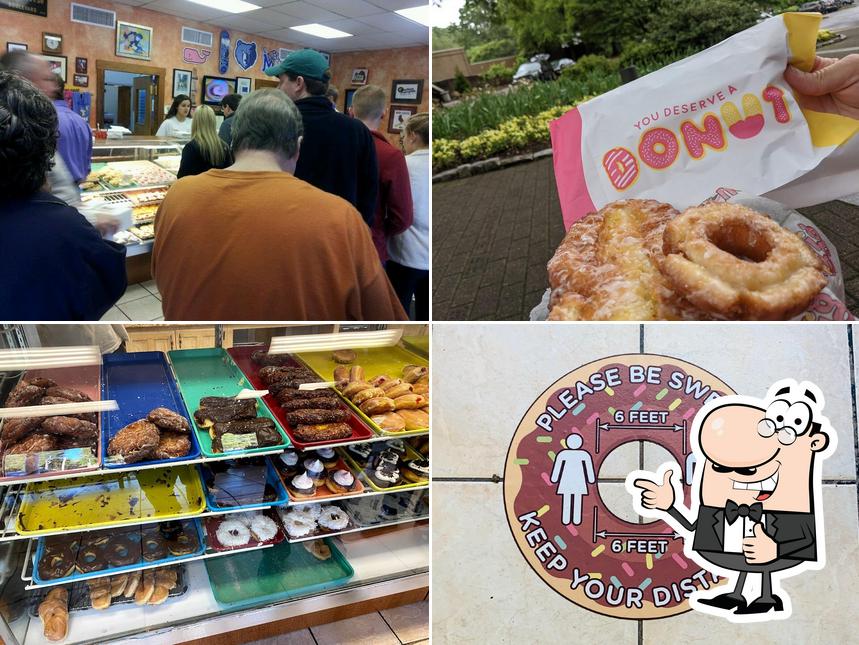 Gibson's Donuts in Memphis - Restaurant menu and reviews