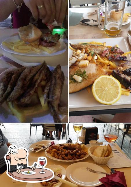 Bar El Tonel, Roquetas de Mar - Menú del restaurante, precios y reseñas