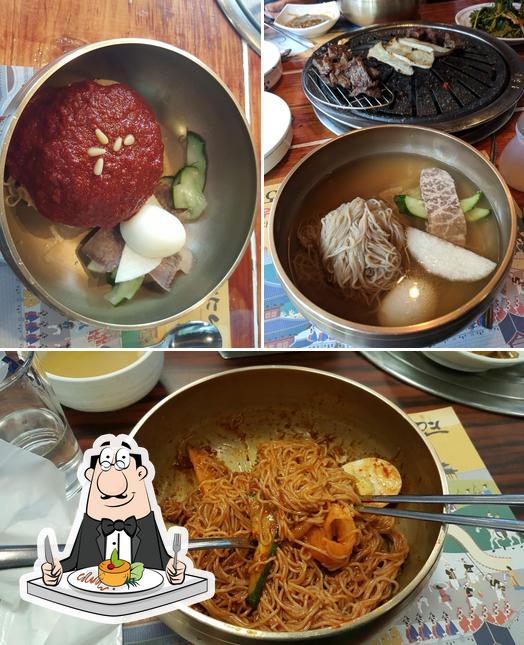 위풍당당수원화로구이, Suwon - Menú del restaurante, precios y reseñas