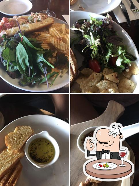 Tinto Wine & Cheese in Virginia Beach - Restaurant menu and reviews